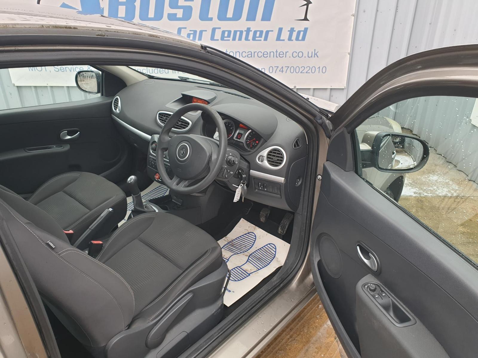 Renault, Clio 2011(61) 1.2 16V Expression 3dr-EX61ODC – Boston Car ...